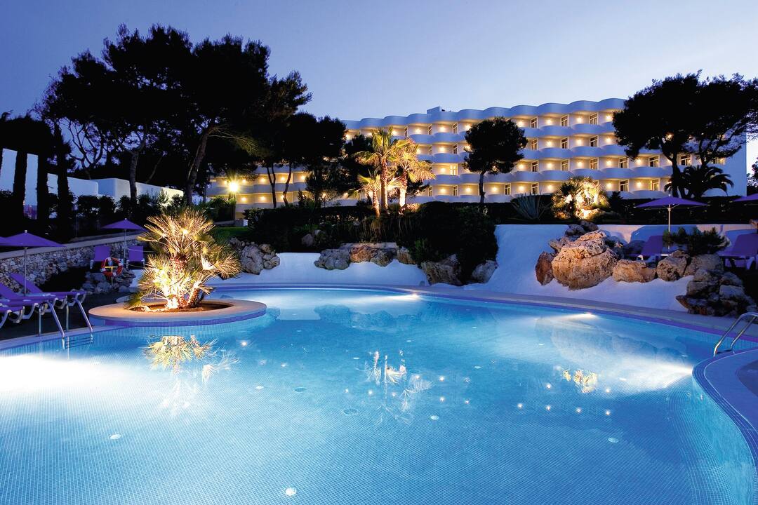 Inturotel Cala Esmeralda Beach Hotel & Spa in Cala D or | FirstChoice.co.uk