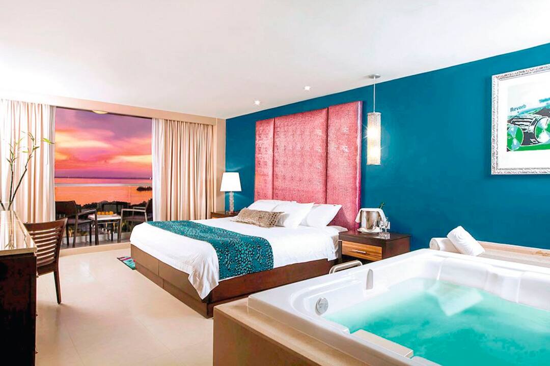 Hard Rock Hotel Cancun in Cancun | TUIHolidays.ie