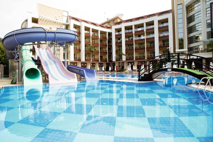 Grand Pasa Hotel in Marmaris | TUI.co.uk