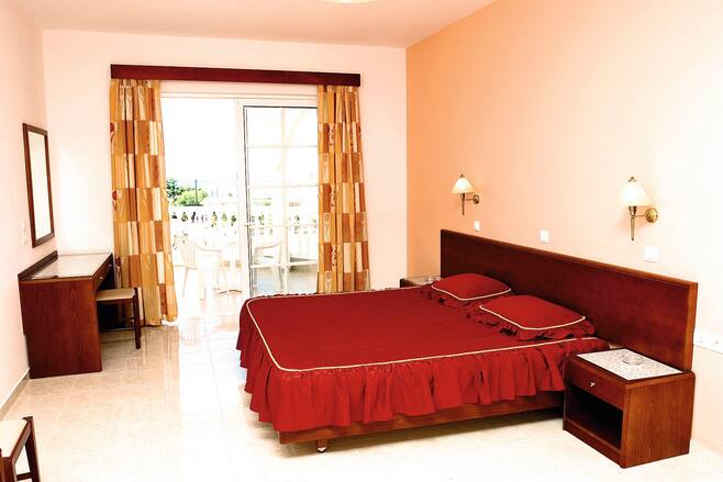 Cosmos Maris in Lardos | TUIHolidays.ie