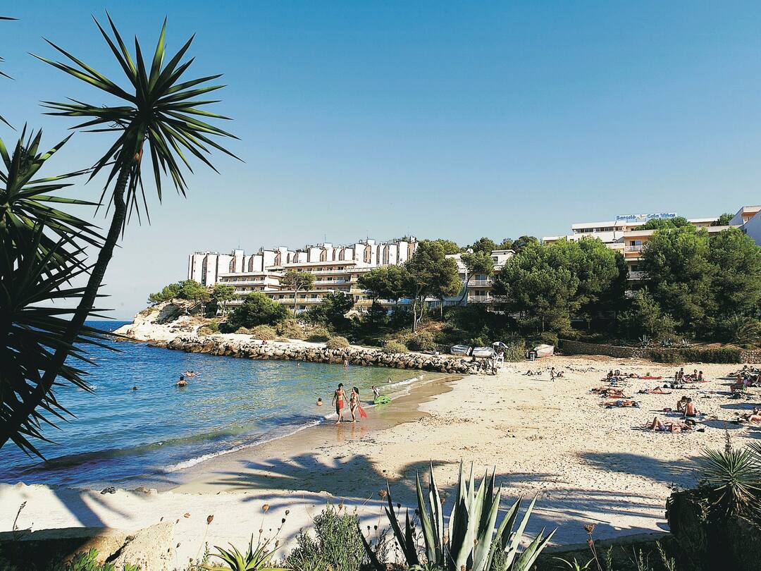 Things to do in Cala Vinas | TUI.co.uk