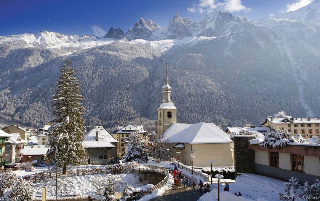 Chamonix Ski Holidays | Chamonix Ski Resort | Crystal Ski