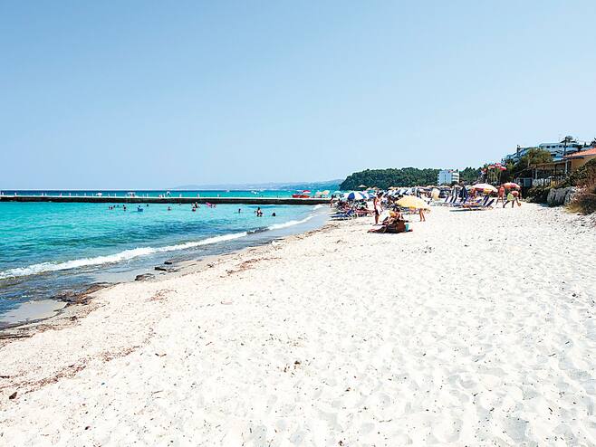 Things to do in Kalithea | TUI.co.uk