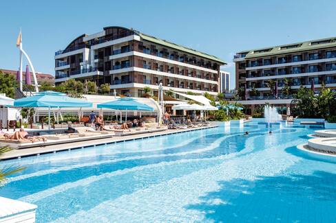 TUI BLUE Side in Side | TUI.co.uk