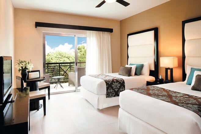 The Fives Beach Hotel & Residences in Playa del Carmen | TUIHolidays.ie