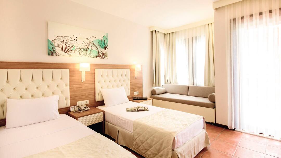 Sun City Hotel in Olu Deniz | TUI.co.uk