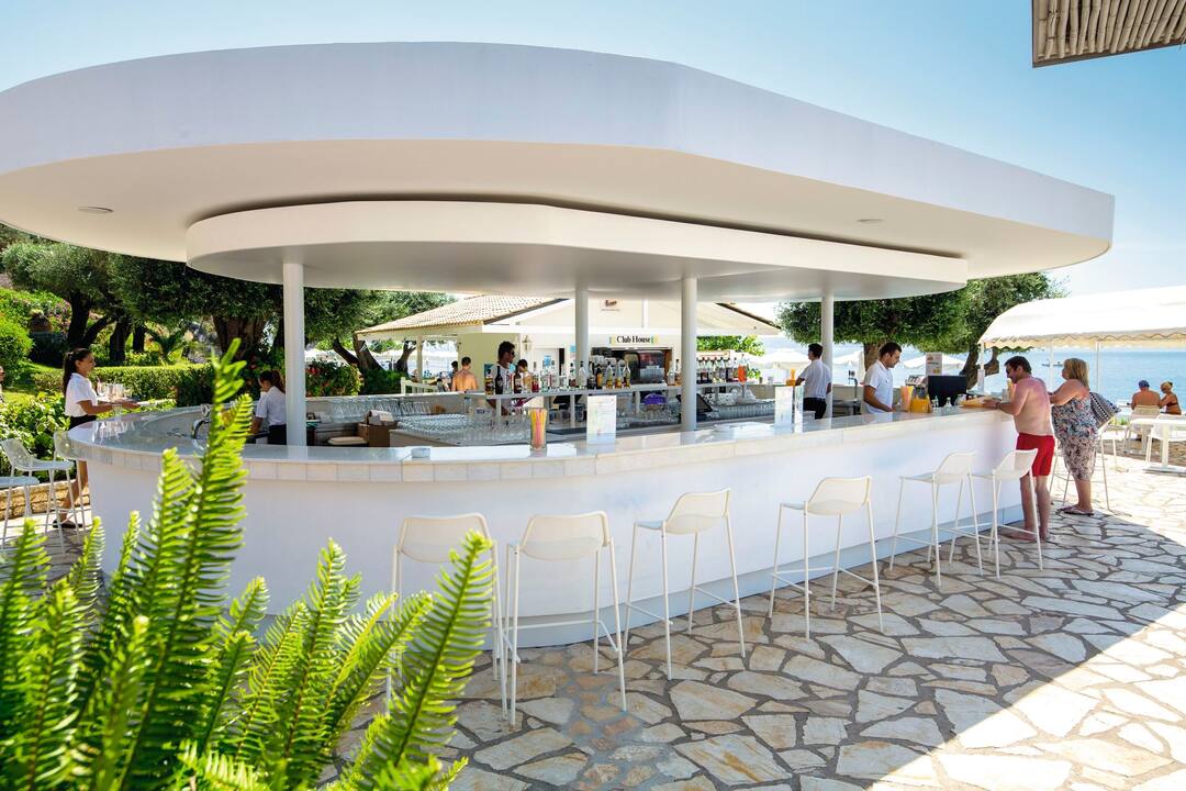 TUI BLUE Atlantica Nissaki Beach Hotel, Corfu - Holiday Hypermarket