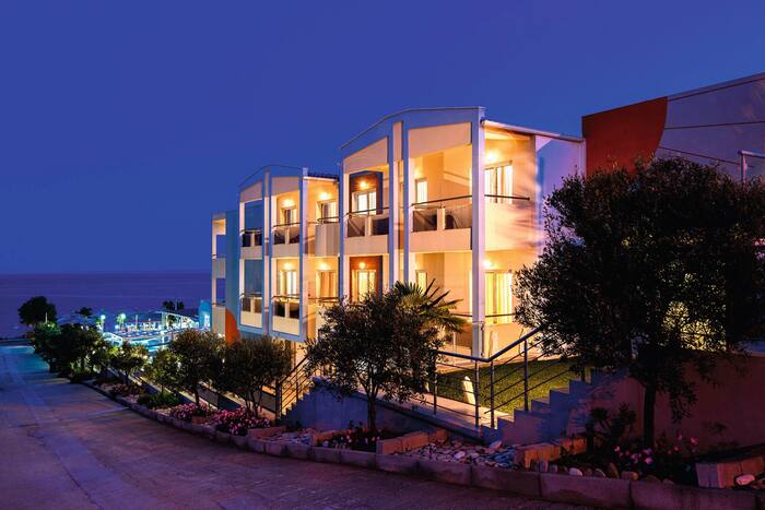 Sunray Hotel in Limenaria | TUI.co.uk