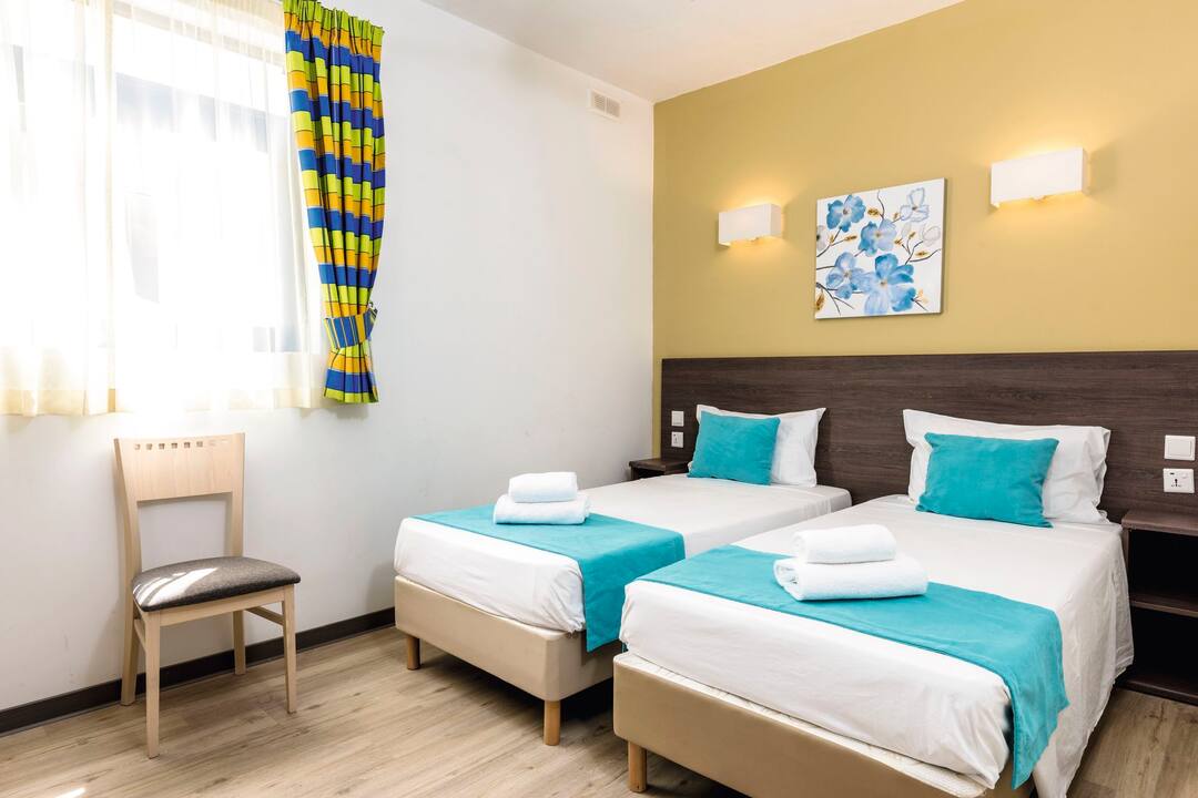 Sunseeker Holiday Complex in Bugibba | TUI.co.uk