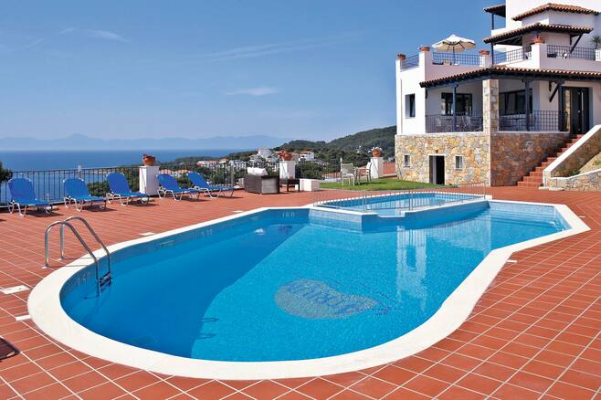 Atrium of Alonissos in Patitiri | TUI.co.uk