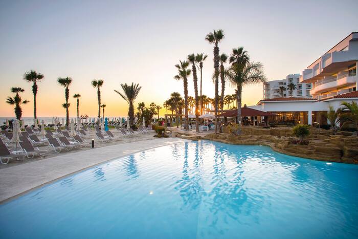 Leonardo Cypria Bay in Paphos | FirstChoice.co.uk
