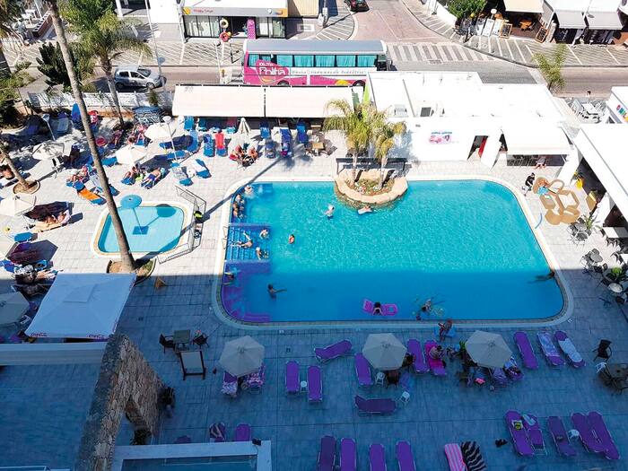 Melini Hotel Suites in Protaras | TUI.co.uk
