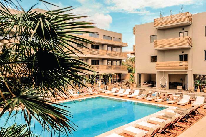 Cook's Club Hersonissos in Hersonissos | TUI.co.uk