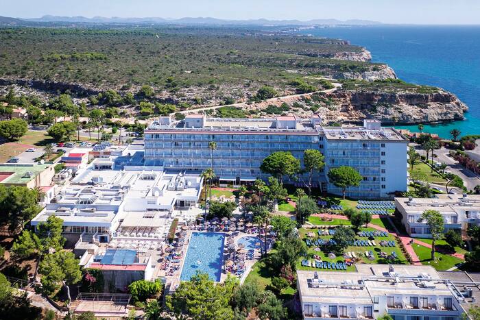 Aluasun Cala Antena in Calas de Mallorca | TUI.co.uk