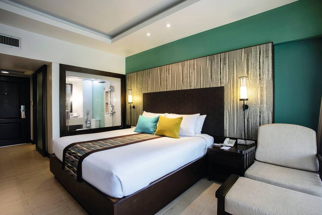 Courtyard by Marriott Phuket, Patong Beach Resort in Patong Beach | TUI ...