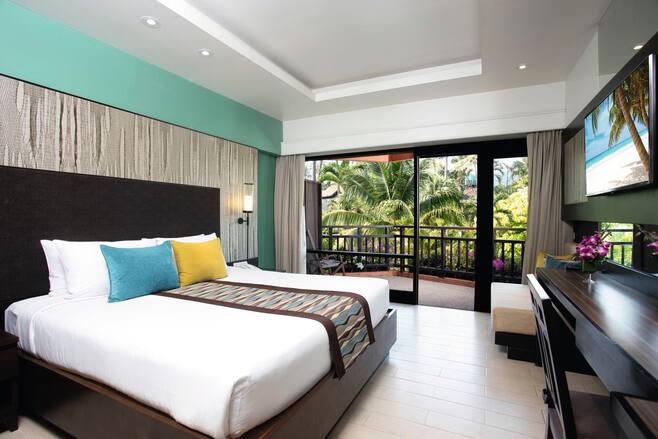 Courtyard by Marriott Phuket, Patong Beach Resort in Patong Beach | TUI ...