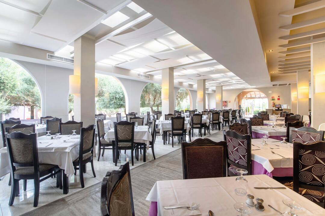 Protur Bonaire ApartHotel, Majorca - Holiday Hypermarket
