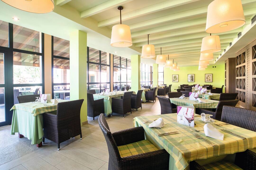 Protur Bonaire ApartHotel, Majorca - Holiday Hypermarket