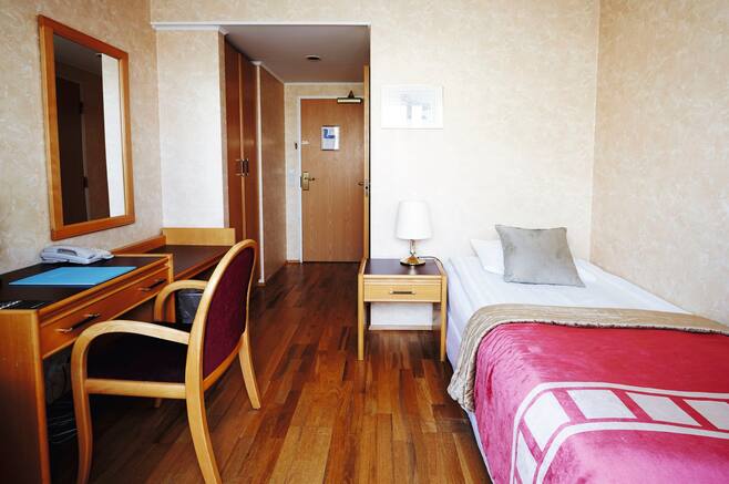 Fosshotel Raudara - 2 excursions included in Reykjavik | TUI.co.uk