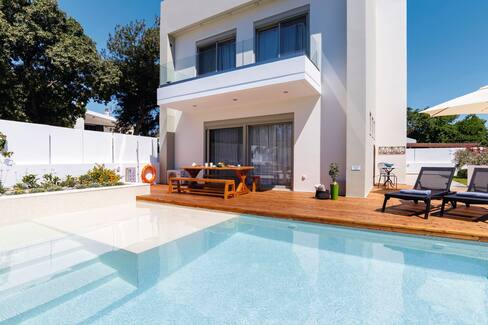 Villa Holidays in Rhodes 2022 / 2023 | TUI.co.uk