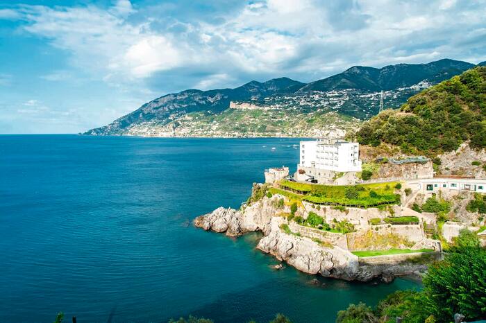 Club Due Torri Apartments in Maiori | TUI.co.uk