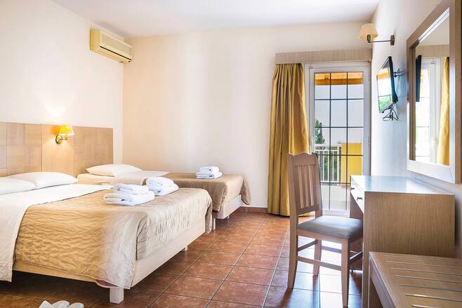 Lassi Hotel in Lassi | TUI.co.uk