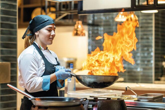 Wave Resort in Pomorie | TUI.co.uk