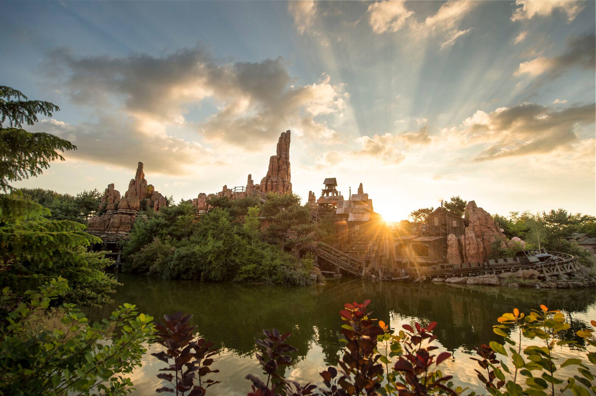 Disneyland Paris Holidays 2020 2021 TUI co uk disneyland-paris-holidays-2020-2021-tui-co-uk