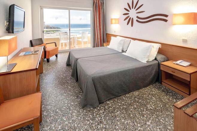 Hotel Cala Font in Cap de Salou | TUI.co.uk