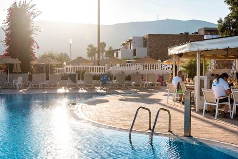 Cosmos Maris in Lardos | TUI.co.uk