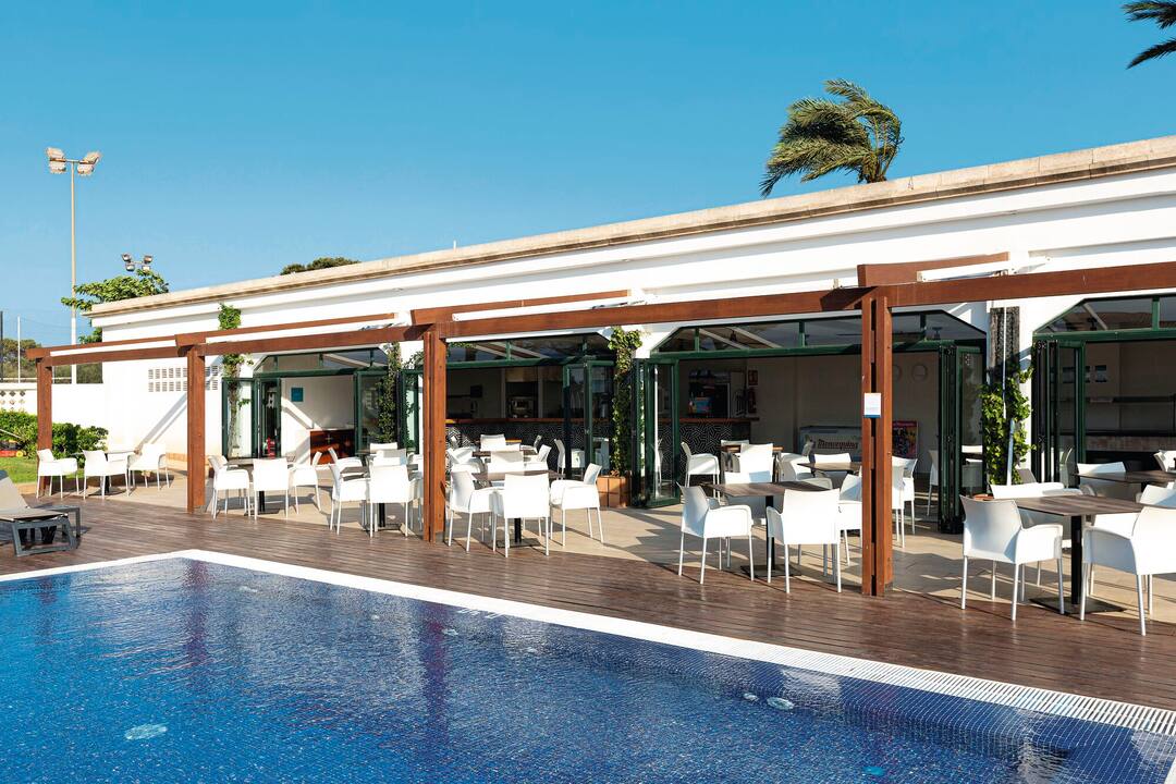 Alua Illa de Menorca Hotel, Menorca - Holiday Hypermarket