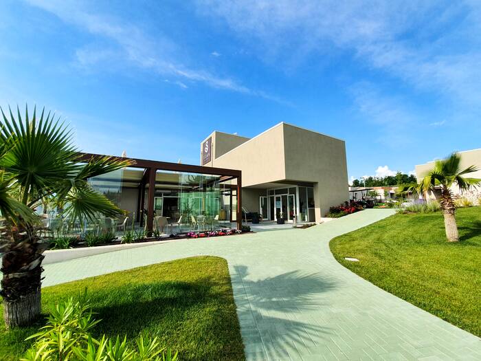 Sisan Family Resort in Bardolino | TUI.co.uk