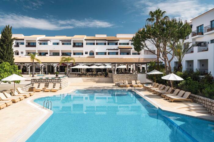 Pine Cliffs Hotel & Resort, a Luxury Collection Resort in Albufeira ...