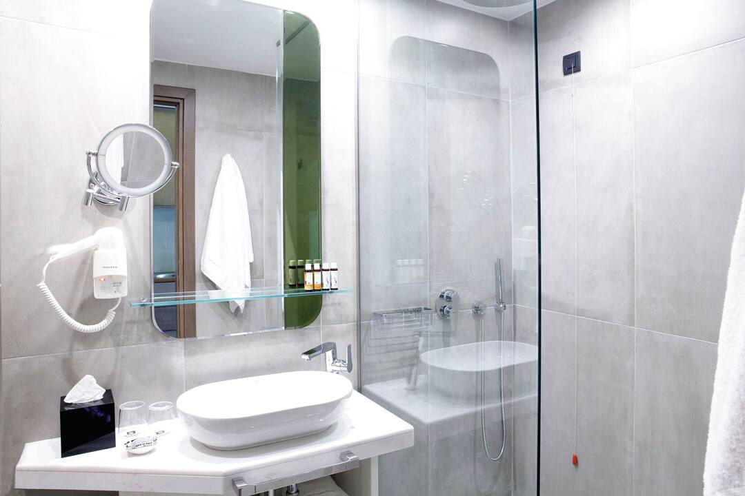 Wyndham Athens Residence in Athens | TUI.co.uk