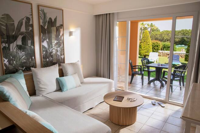 TUI BLUE Grupotel Turquesa Mar in Cala'n Bosch | TUIHolidays.ie