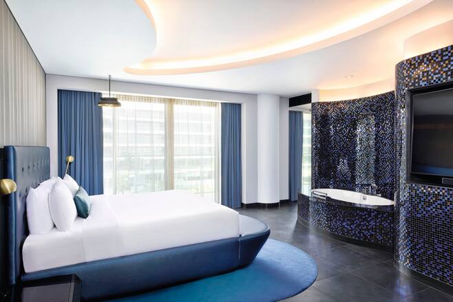 W Dubai The Palm in Dubai | TUI.co.uk