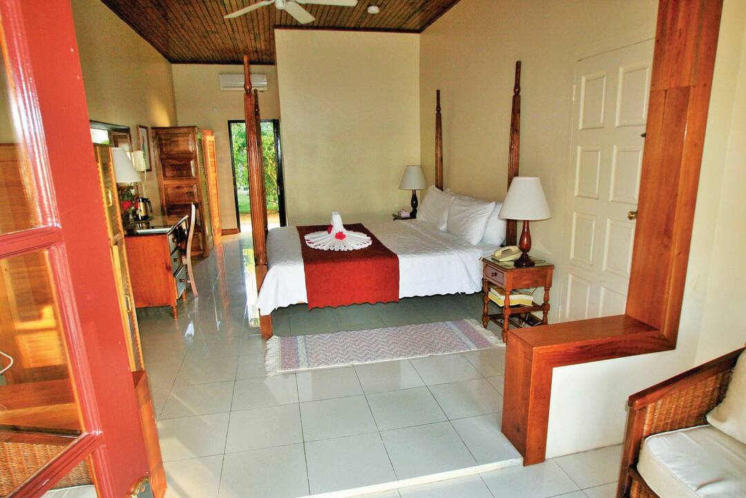 Charela Inn Hotel in Negril | TUI.co.uk