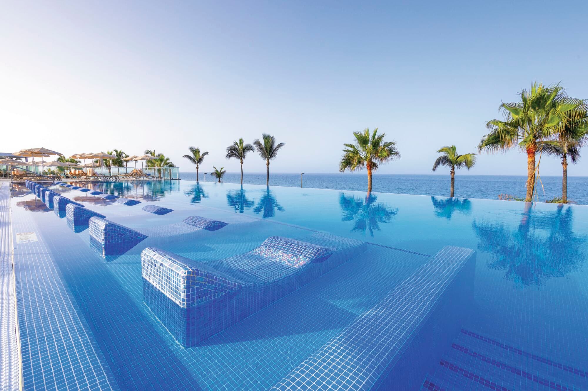 TUI.co.uk | Holidays, Flights & Cruises 2024 / 2025