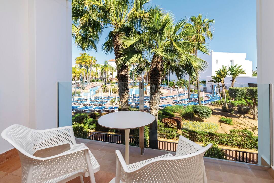 Playaballena Aquapark & Spa Hotel in Rota | TUI.co.uk