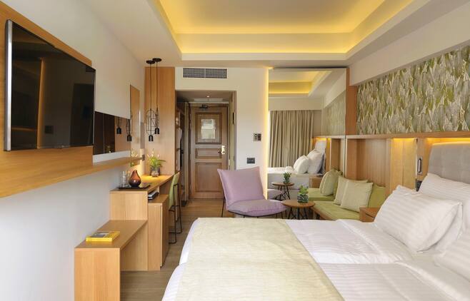 Dolce Attica Riviera in Athens | TUI.co.uk