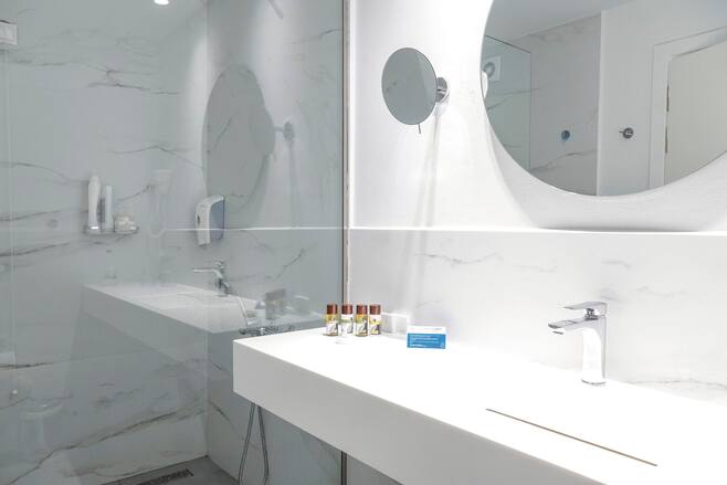 Dore Hotel in Aghia Marina | TUI.co.uk