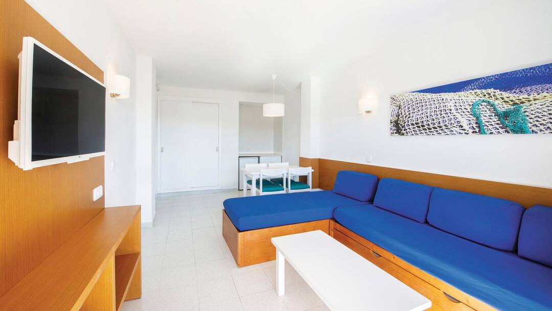 Club Cala Romani in Calas de Mallorca | TUI.co.uk