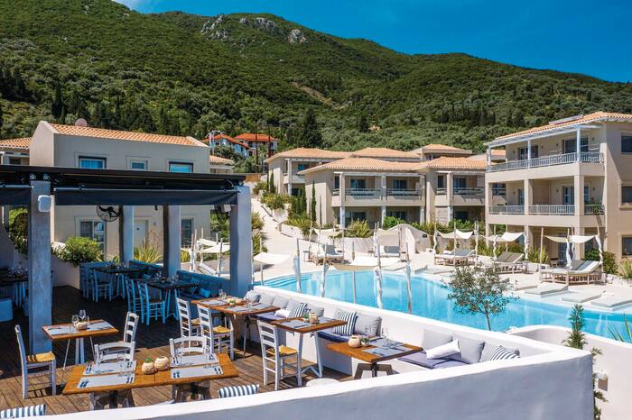 Crystal Waters Lefkada in Nikiana | TUI.co.uk
