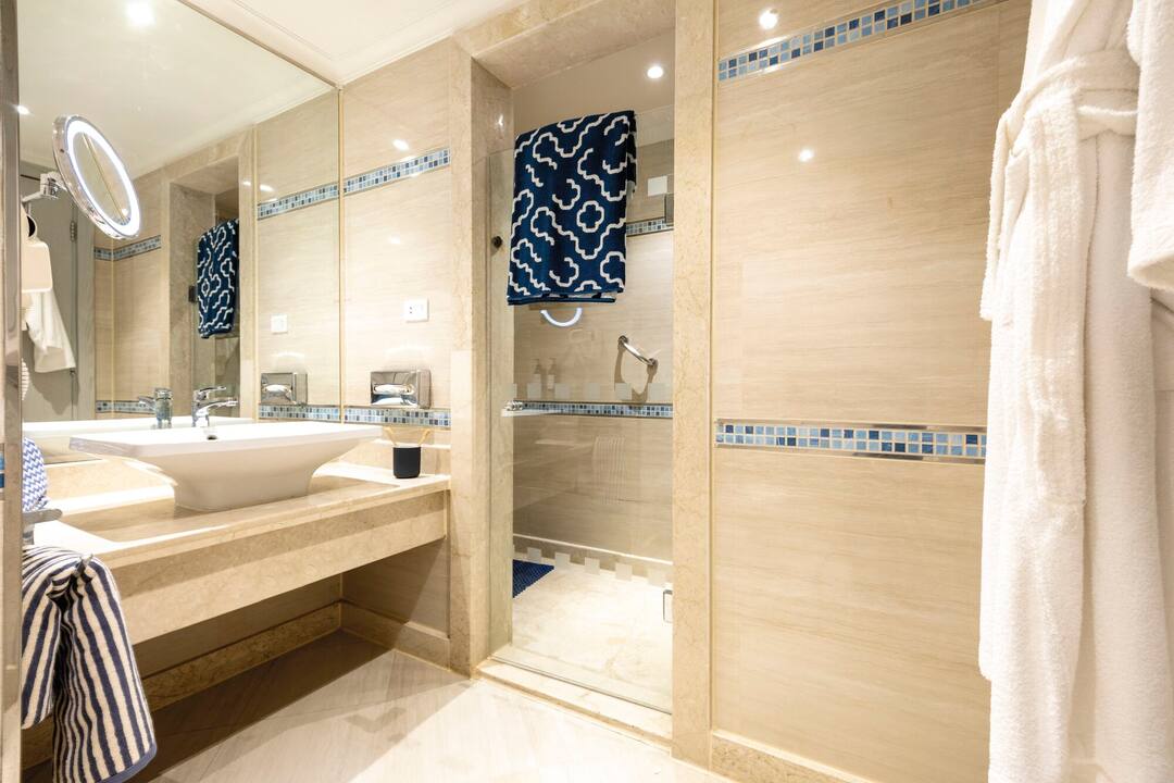 TUI BLUE Crystal Bay Resort in Hurghada | TUI.co.uk