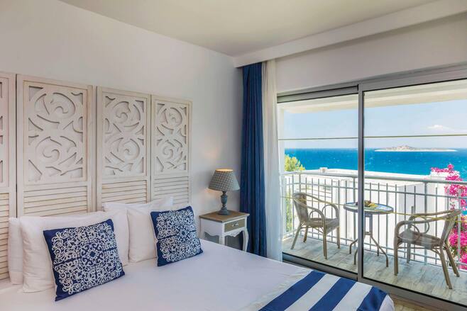 Blue Dreams Resort and Spa in Torba | TUI.co.uk