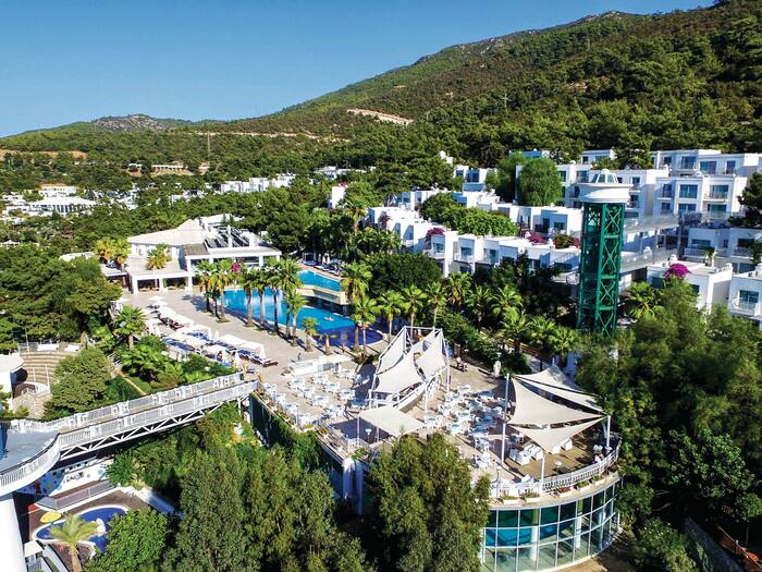 Blue Dreams Resort and Spa in Torba | TUI.co.uk