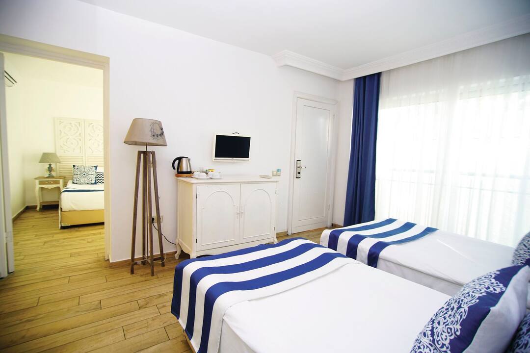 Blue Dreams Resort and Spa in Torba | TUI.co.uk