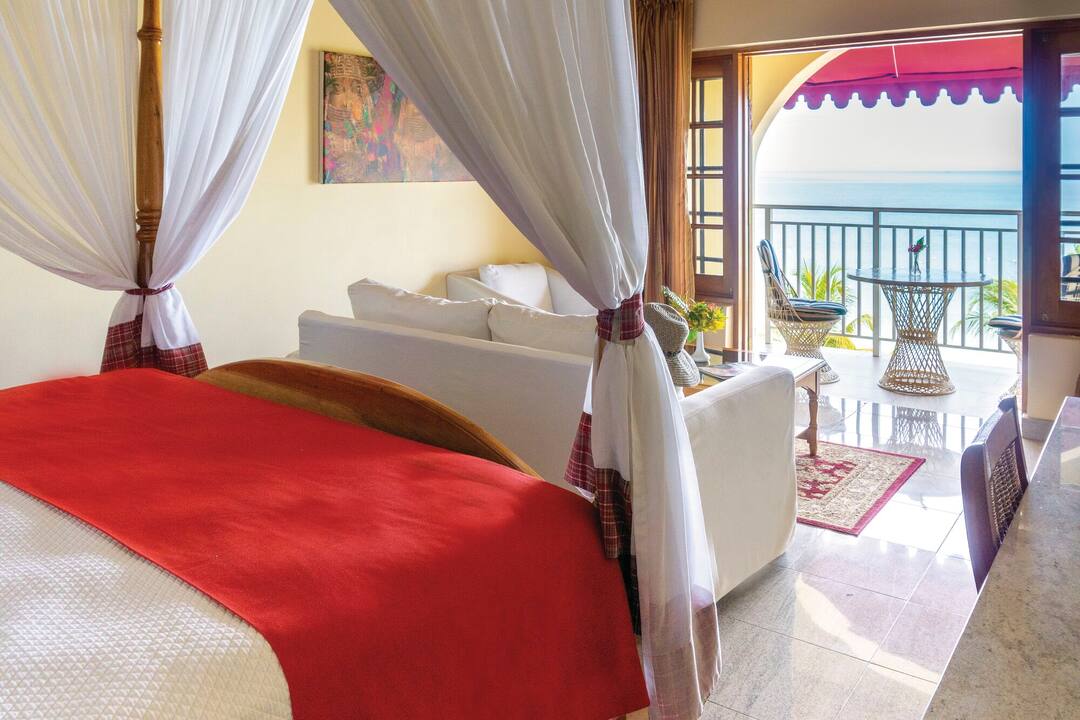 Charela Inn Hotel in Negril | TUI.co.uk