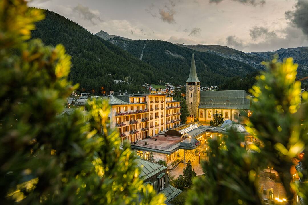 Grand Hotel Zermatterhof in Zermatt | TUIHolidays.ie