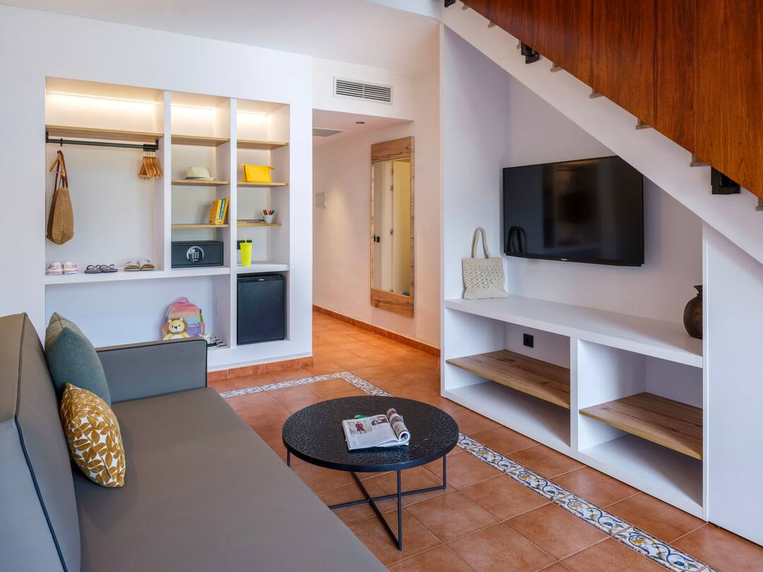 TUI Suneo Estival in La Pineda | TUI.co.uk